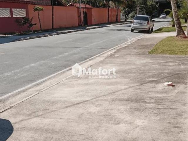 Casa para venda em Indaiá de 86.00m² com 2 Quartos e 2 Garagens