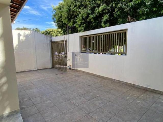 Casa para Venda em Indaiatuba, Jardim Alice, 4 dormitórios, 1 suíte, 2 banheiros, 5 vagas