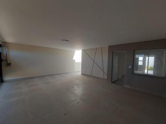 Casa para Venda em Indaiatuba, Jardim das Araras, 2 dormitórios, 1 banheiro, 2 vagas
