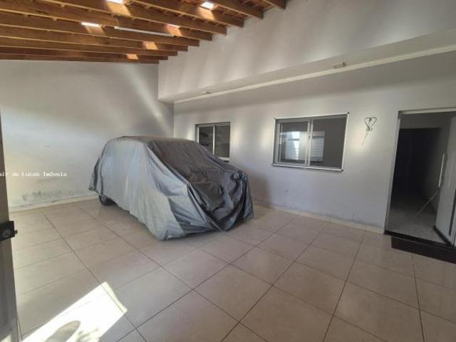 Casa para Venda em Indaiatuba, Jardim Moriyama, 3 dormitórios, 1 suíte, 2 banheiros, 3 vagas