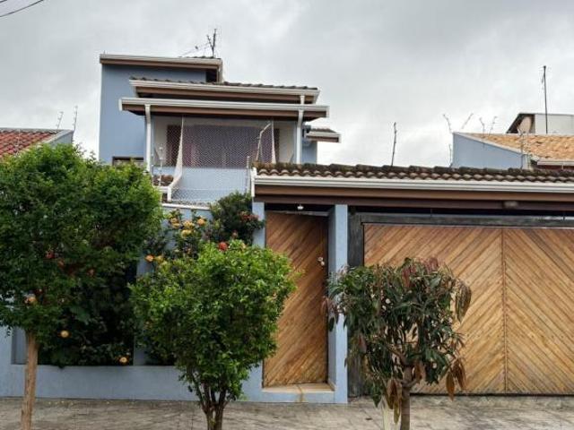Casa para Venda em Indaiatuba, Residencial Monte Verde, 3 dormitórios, 3 suítes, 4 banheiros, 2 vaga