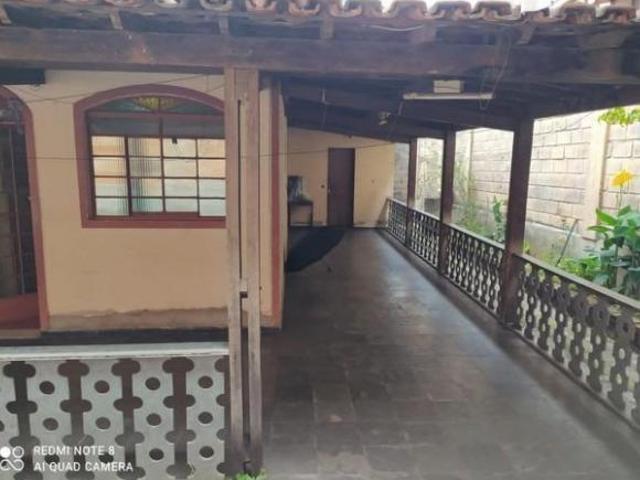 Casa para venda em Industrial, Contagem