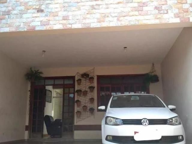 Casa para venda em Industrial, Contagem