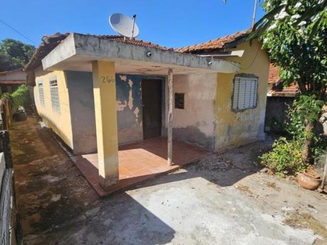 Casa para Venda em Ibirá, Centro, 2 dormitórios, 1 banheiro