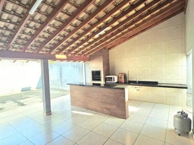 Casa para Venda em Ibirá, Jardim Bela Vista II, 3 dormitórios, 1 suíte, 2 banheiros, 2 vagas