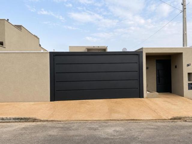 Casa para Venda em Ibirá, Jardim Bela Vista II, 2 dormitórios, 2 suítes, 2 banheiros