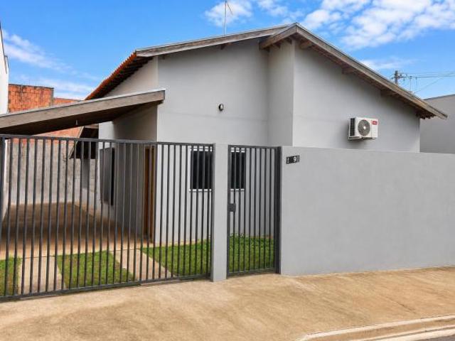 Casa para Venda em Ibirá, Jardim Bela Vista III, 2 dormitórios, 1 suíte, 2 banheiros, 1 vaga