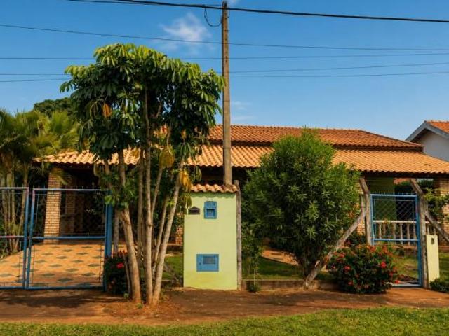Casa para Venda em Ibirá, Termas de Ibirá, 2 dormitórios, 1 banheiro, 3 vagas