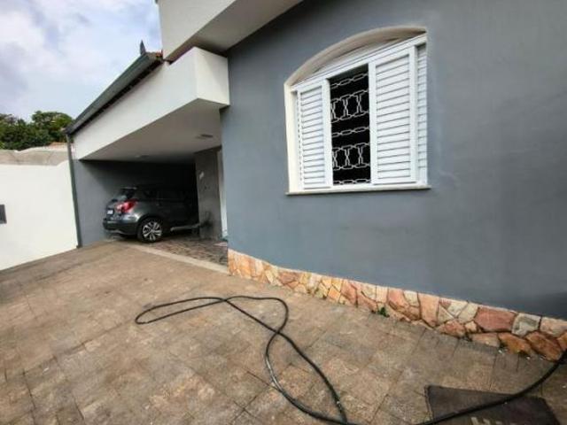 Casa para Venda em Ibirité, Central Park, 4 dormitórios, 2 suítes, 1 banheiro, 2 vagas