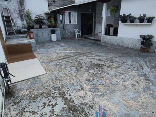 Casa para Venda em Ibirité, Nossa Senhora de Fátima, 5 dormitórios, 2 banheiros, 2 vagas
