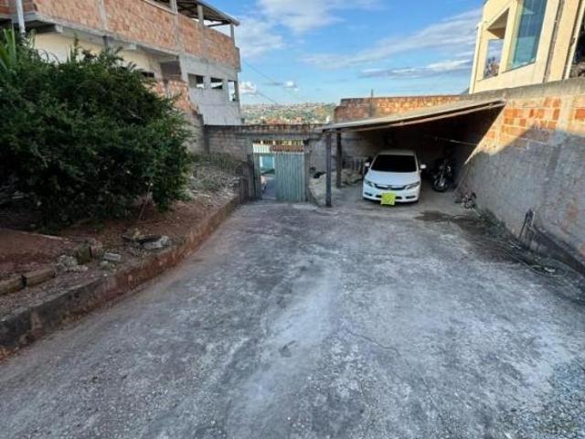 Casa para Venda em Ibirité, Novo Horizonte, 2 dormitórios, 1 banheiro, 5 vagas
