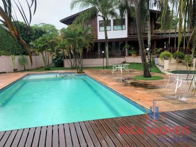 Casa para Venda em Ibirité, Quintas da Jangada, 4 dormitórios, 2 suítes, 1 banheiro, 4 vagas