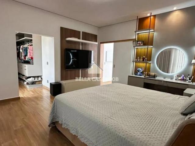 Casa para venda em Ibiti Royal Park de 390.00m² com 4 Quartos e 3 Suites
