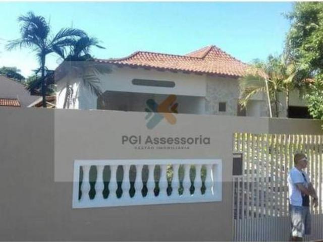 Casa para venda em Icém de 1000.00m² com 3 Quartos, 1 Suite e 4 Garagens