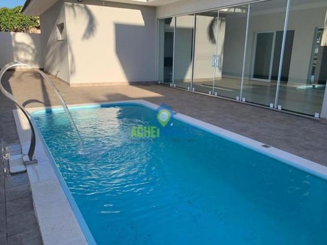 Casa para venda em Ipanema de 250.00m² com 3 Quartos, 3 Suites e 3 Garagens
