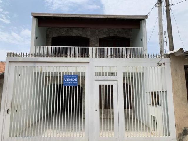Casa para Venda em Itu, Jardim Aeroporto I, 3 dormitórios, 1 suíte, 5 banheiros, 4 vagas