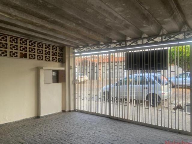 Casa para Venda em Itu, São Luiz, 2 dormitórios, 1 banheiro, 2 vagas