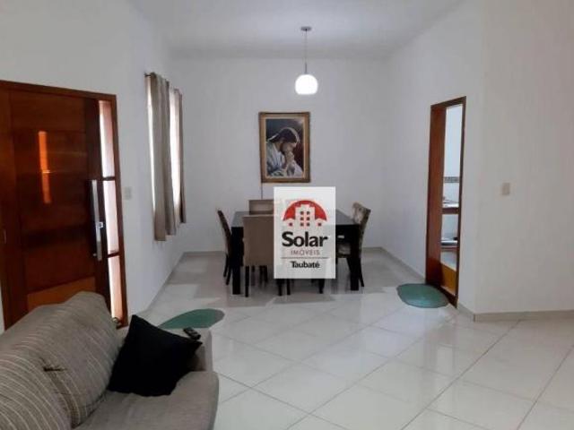 Casa para venda em Itaim de 200.00m² com 3 Quartos, 2 Suites e 2 Garagens