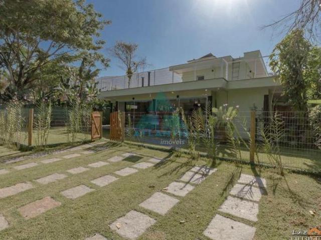 Casa para venda em Itamambuca de 223.00m² com 7 Quartos, 7 Suites e 3 Garagens