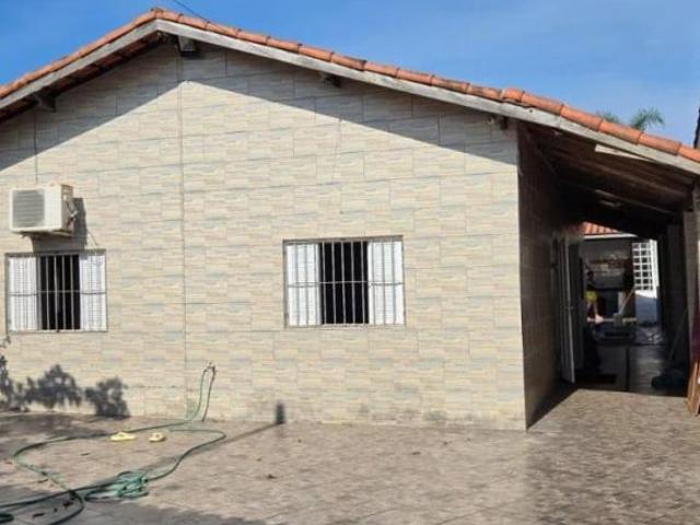 Casa para Venda em Itanhaém, 3 dormitórios, 1 suíte, 1 banheiro