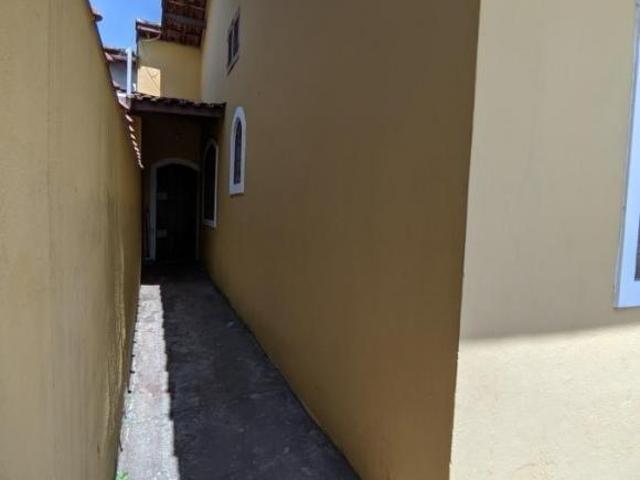 Casa para Venda em Itanhaém, 2 dormitórios, 1 banheiro, 4 vagas
