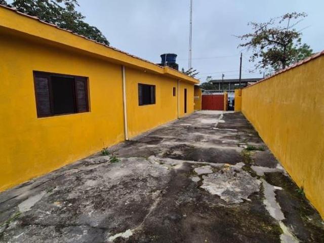 Casa para Venda em Itanhaém, Coronel, 2 dormitórios, 1 suíte, 1 banheiro, 8 vagas
