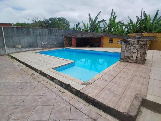 Casa para Venda em Itanhaém, Califórnia, 2 dormitórios, 2 banheiros, 3 vagas