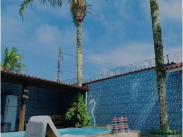 CASA LADO PRAIA, LOTE INTEIRO EM ITANHAÉM!