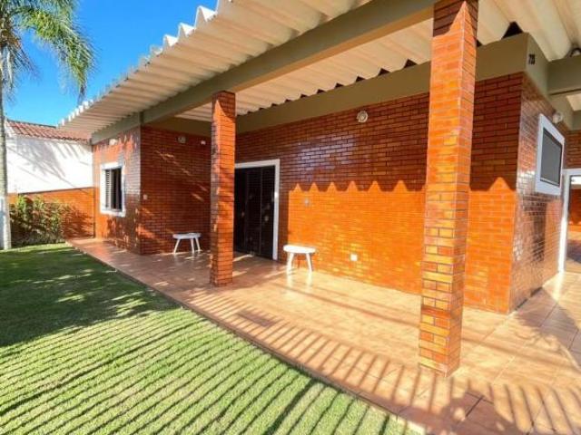 Casa para Venda em Itanhaém, Cibratel 1, 4 dormitórios, 4 suítes, 1 banheiro, 4 vagas