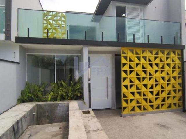 Casa para Venda em Itanhaém, Cibratel 1, 3 dormitórios, 1 suíte, 2 banheiros, 2 vagas