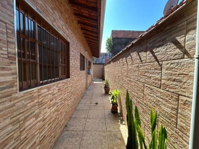 Casa para Venda em Itanhaém, Cibratel 2, 2 dormitórios, 1 suíte, 2 banheiros, 3 vagas