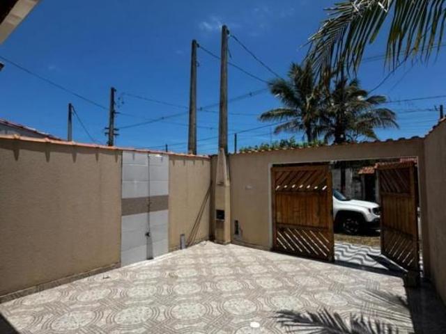 Casa para Venda em Itanhaém, Bopiranga, 2 dormitórios, 1 suíte, 1 banheiro, 2 vagas