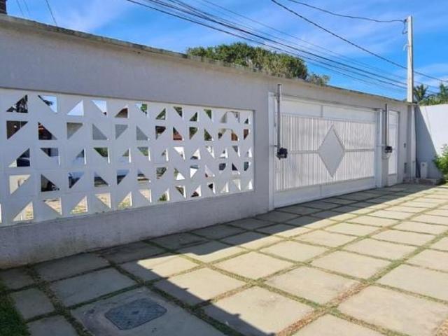 Casa para Venda em Itanhaém, Balneário Califórnia, 3 dormitórios, 1 suíte, 3 banheiros, 4 vagas