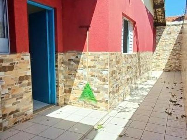 Casa para Venda em Itanhaém, Balneário Gaivota, 3 dormitórios, 1 suíte, 1 banheiro, 4 vagas