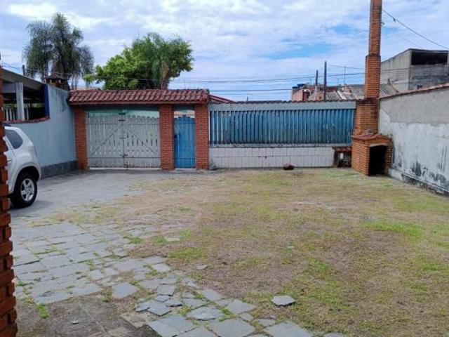 Casa para Venda em Itanhaém, Balneário Gaivota, 3 dormitórios, 2 suítes, 2 banheiros, 3 vagas
