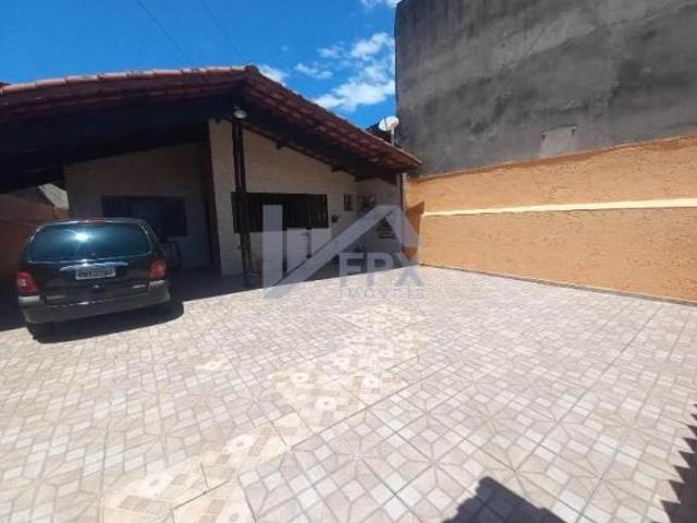 Casa para Venda em Itanhaém, Balneário Gaivota, 2 dormitórios, 2 banheiros, 6 vagas