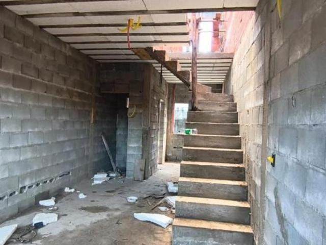 Casa para Venda em Itanhaém, Balneário Gaivota, 2 dormitórios, 2 suítes, 1 banheiro, 2 vagas