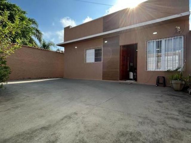 Casa para Venda em Itanhaém, Balneário Gaivota, 4 dormitórios, 1 suíte, 2 banheiros, 2 vagas