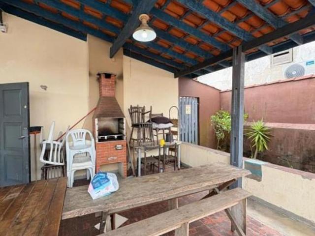 Casa para Venda em Itanhaém, Balneário Gaivota, 4 dormitórios, 1 suíte, 2 banheiros, 5 vagas