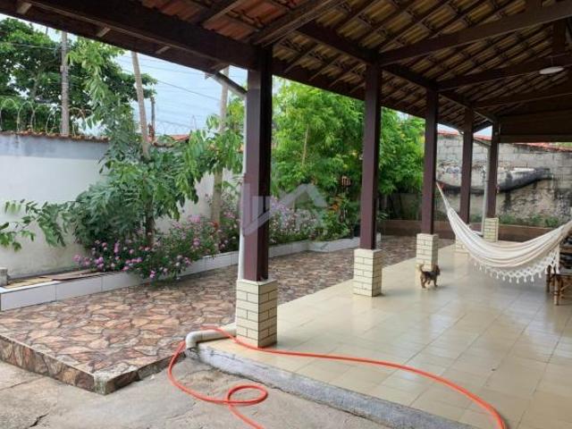 Casa para Venda em Itanhaém, Balneário Gaivota, 4 dormitórios, 2 suítes, 2 banheiros, 3 vagas