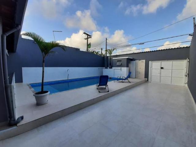Casa para Venda em Itanhaém, Balneário Jequitibá, 6 dormitórios, 2 suítes, 2 banheiros, 8 vagas