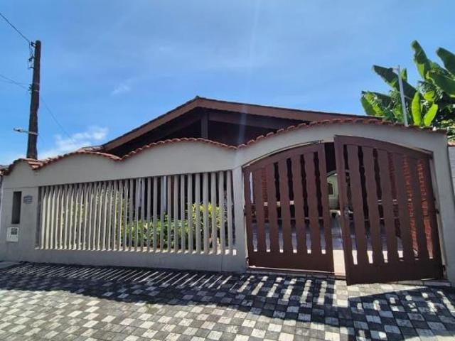 Casa para Venda em Itanhaém, Belas Artes, 3 dormitórios, 1 suíte, 3 banheiros, 2 vagas