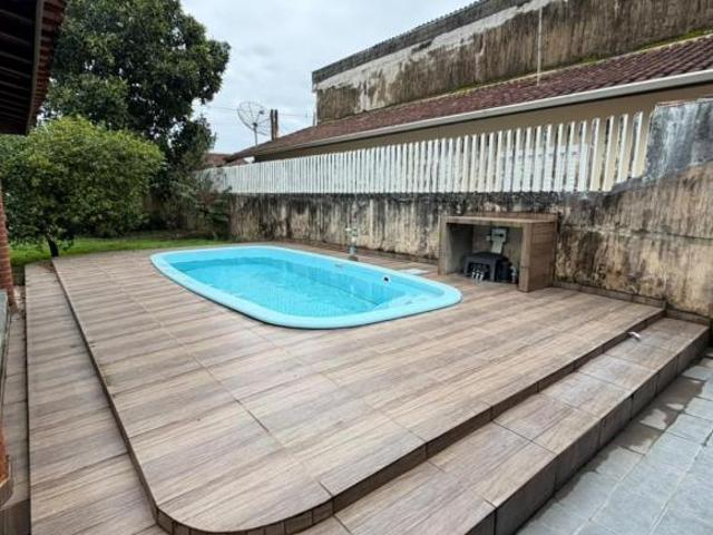 Casa para Venda em Itanhaém, Belas Artes, 1 dormitório, 1 banheiro, 3 vagas