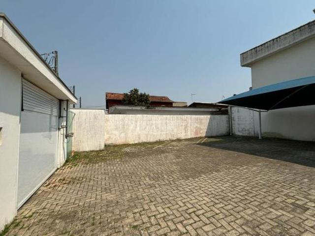 Casa para Venda em Itanhaém, Belas Artes, 2 dormitórios, 2 suítes, 1 banheiro, 1 vaga