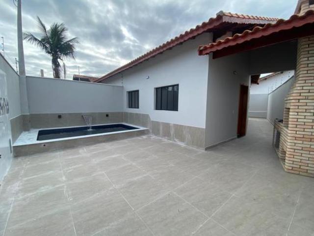 Casa para Venda em Itanhaém, Gaivotas, 2 dormitórios, 1 suíte, 1 banheiro, 2 vagas