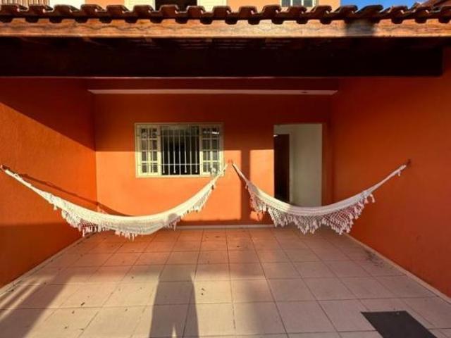 Casa para Venda em Itanhaém, Gaivotas, 2 dormitórios, 1 suíte, 2 banheiros, 4 vagas