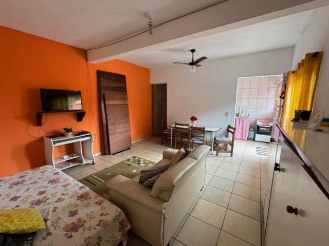 Casa para Venda em Itanhaém, Gaivotas, 6 dormitórios, 1 suíte, 5 banheiros, 6 vagas