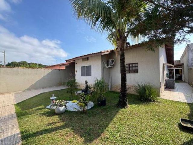 Casa para Venda em Itanhaém, Grandesp, 3 dormitórios, 1 suíte, 1 banheiro, 4 vagas