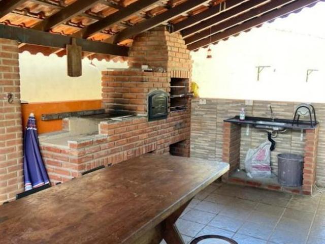 Casa para Venda em Itanhaém, Guarda Civil, 5 dormitórios, 1 suíte, 1 banheiro, 3 vagas