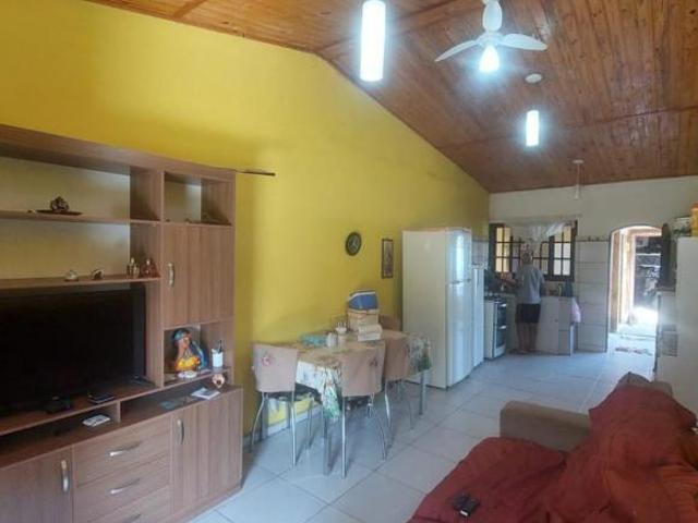 Casa para Venda em Itanhaém, Indaiá, 2 dormitórios, 2 banheiros, 6 vagas